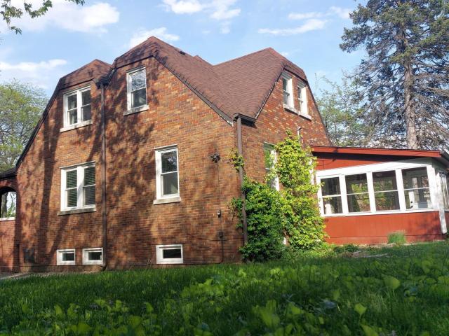 19 W Hattendorf Ave, Roselle, IL 60172 | MLS #12658