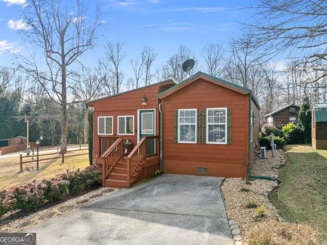 19 Wapiti Lane