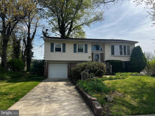 19 Washington Ave, Stratford, NJ 08084 | MLS #NJCD2115 | Compass