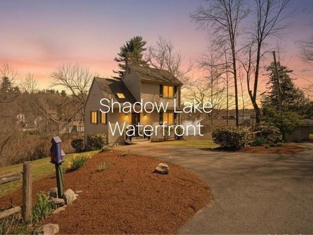 19 Waterfront Way, Salem, NH 03079