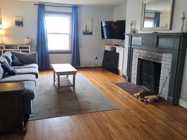 19 West Banner St