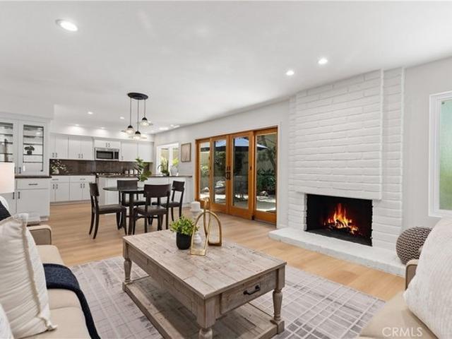 19 Whitewood Way, Irvine, CA 92612