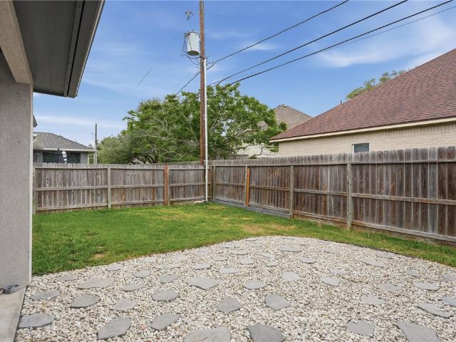 19 Willow Bend St, Corpus Christi, TX 78413 | MLS #475066