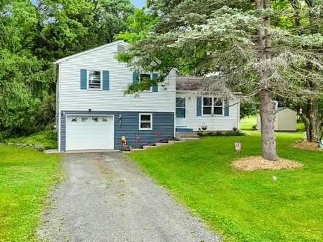 19 Willow Ln, Conklin, NY 13748