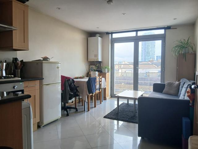 19 Wilshaw Street, SE14 6TN