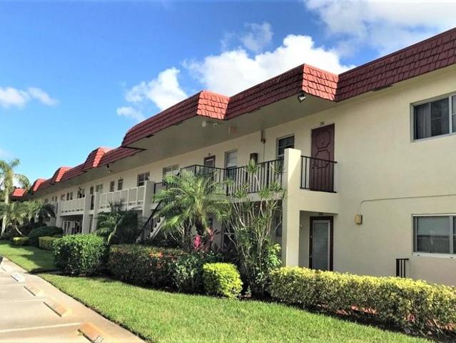 19 Abbey Ln Apt 206, Delray Beach, FL 33446