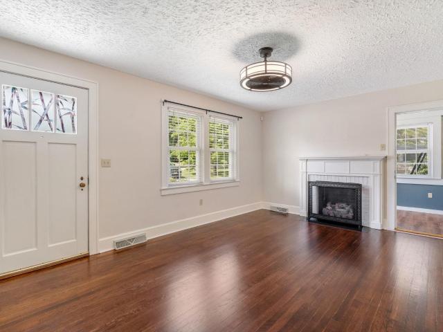 19 Amber Drive