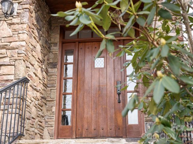 19 Angler Trail, Asheville, NC 28803 | MLS #4350 | Compass