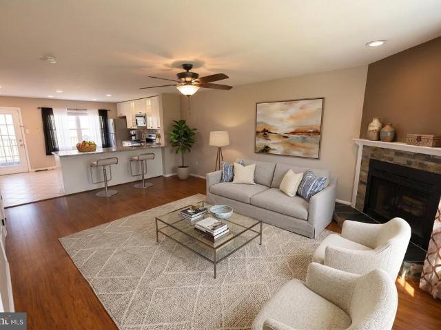 19 Applewood Court