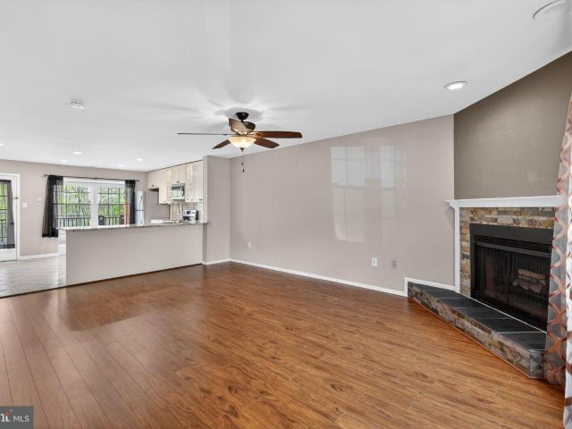 19 Applewood Ct, Horsham, PA 19044 | MLS #PAMC2175 | Compass