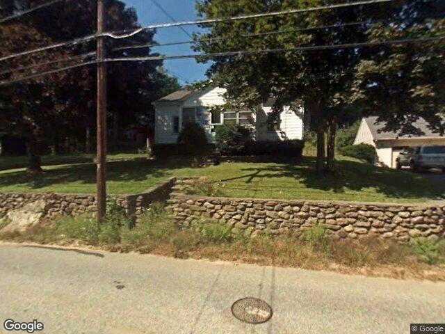 19 Arnold Rd, Sturbridge, MA 01518