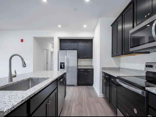 19 Artemisia Way # 101