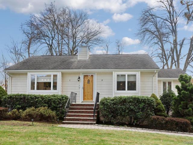 19 Augur Rd, Suffern, NY 10901 | MLS #935786