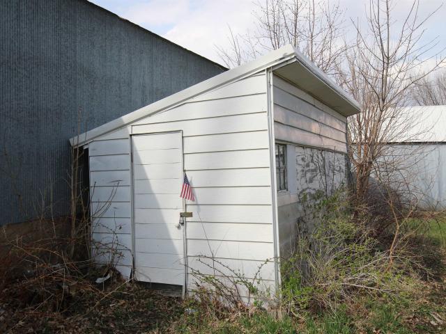 19 Avenue AE