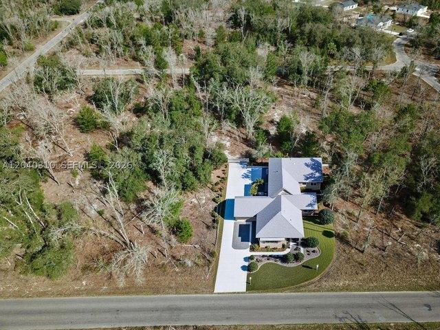 19 Bay Track Ct, Ocklawaha, FL 32179
