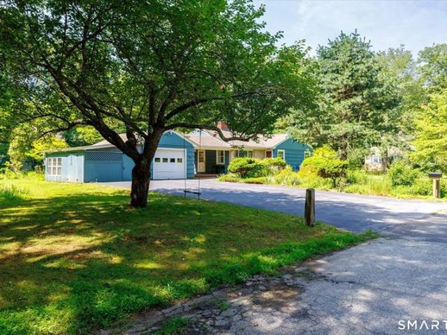 19 Beckwith St, Killingly, CT 06239