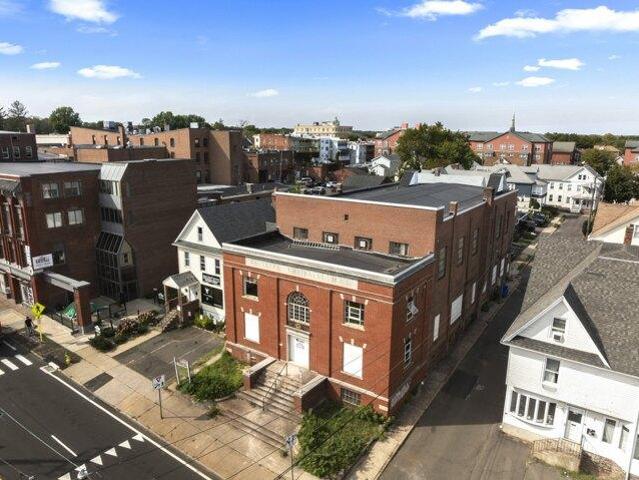 19 bedroom, Middletown CT 06457 103126204