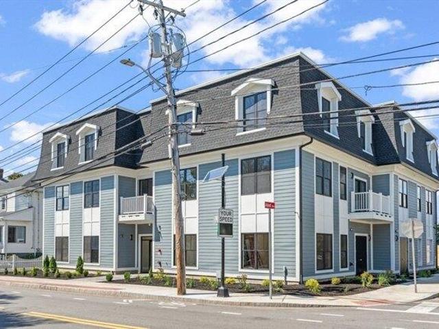 19 bedroom, Everett MA 02149 104906025