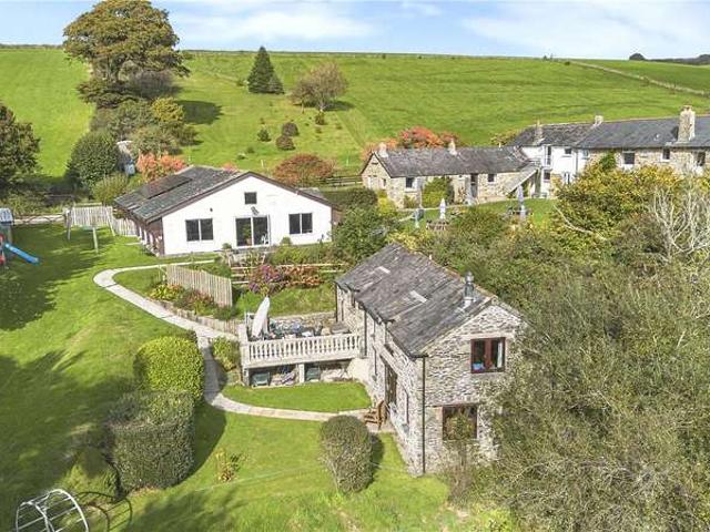 19 Bedroom Leisure Facility Commercial