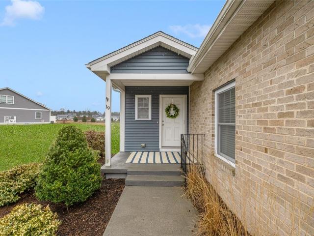 19 Bella Vista Circle