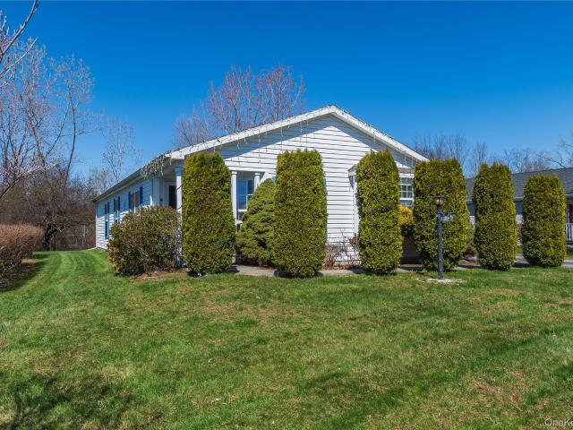 19 Biscayne Blvd, Poughkeepsie, NY 12603 | MLS #981621 | Compass