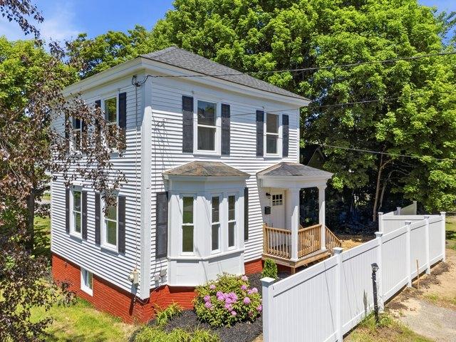 19 Booker St, Lisbon, ME 04252