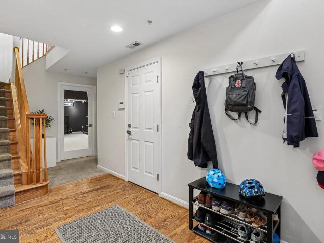 19 Blue Hosta Way