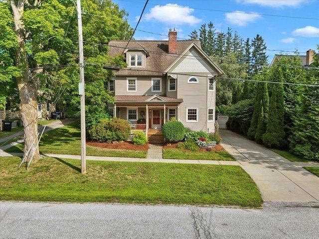 19 Brown Ave, Saint Albans City, VT 05478