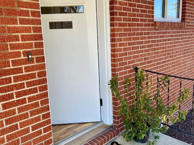 19 Browndale Rd, Asheville, NC 28805 | MLS #4338 | Compass