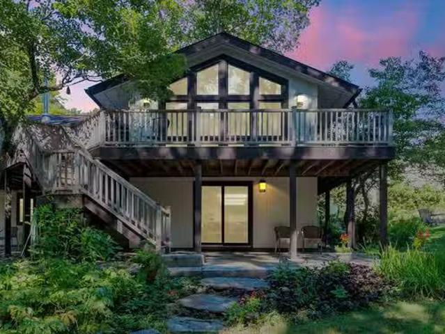 19 Brookside Lane, Mansfield Center, CT 06250 651928854