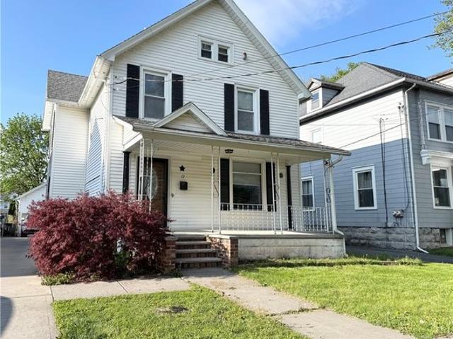 19 Cady St, Auburn, NY 13021