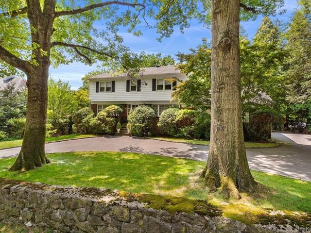 19 Carlton Rd, Bronxville, NY 10708