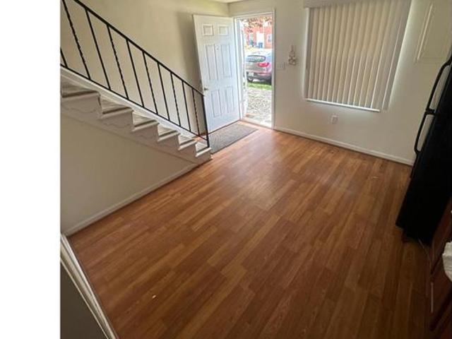 19 Carroll View Avenue # 19