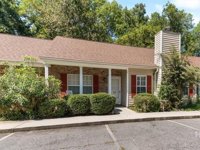 19 Chaintree Dr, Savannah, GA 31419