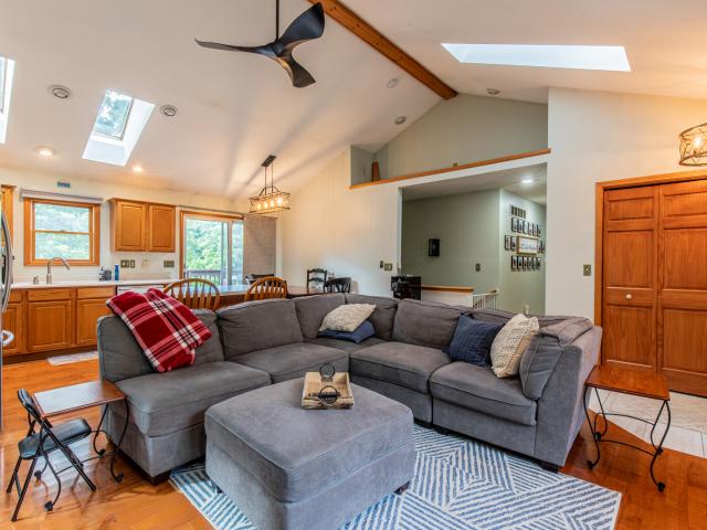 19 Chairtree Court