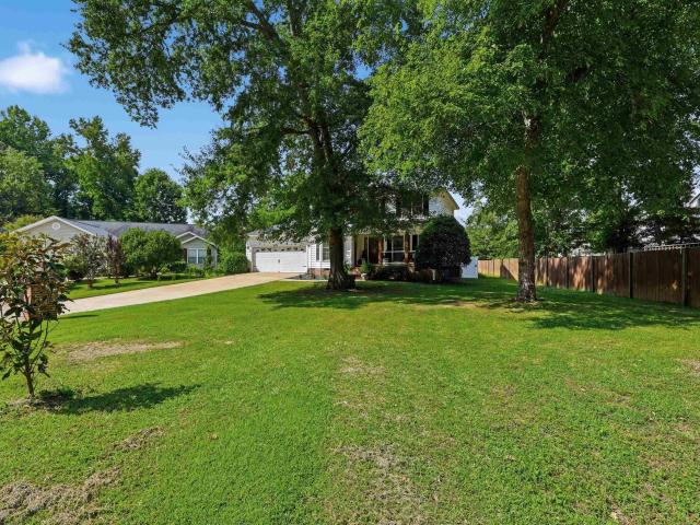 19 Chantilly Rue Court