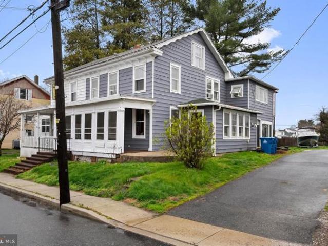 19 Cherry St, Rising Sun, MD 21911