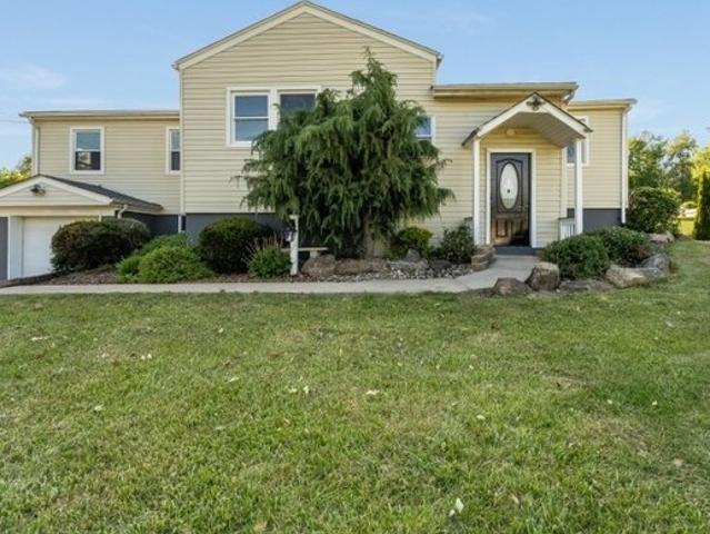 19 Columbus Cir, Mansfield, NJ 07865