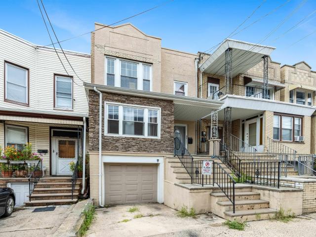 19 Columbia Ave