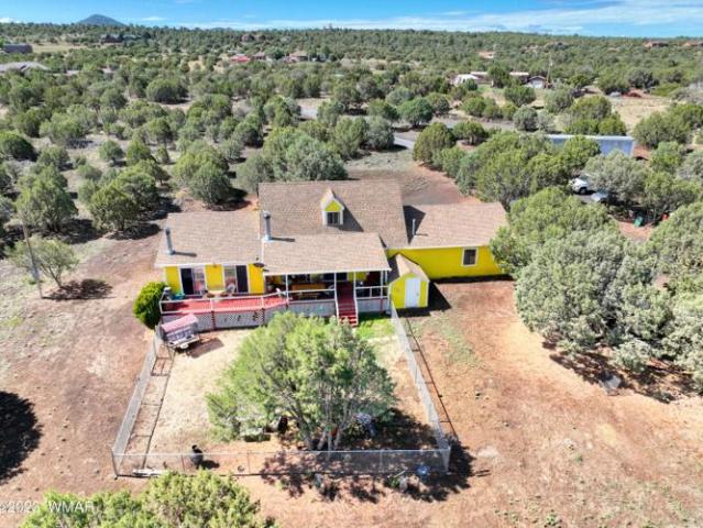 19 County Rd 3169, Vernon, AZ 85940