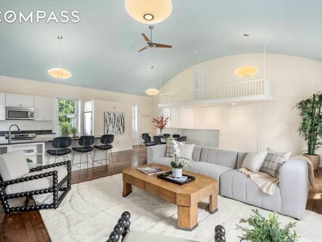 19 Court St 202, Dedham, MA