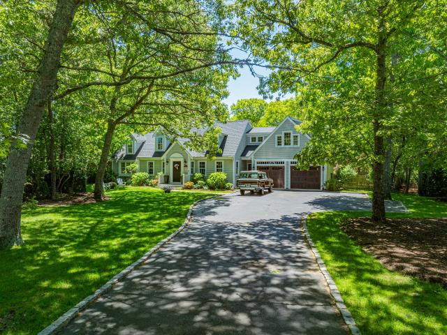 19 Coveview Drive