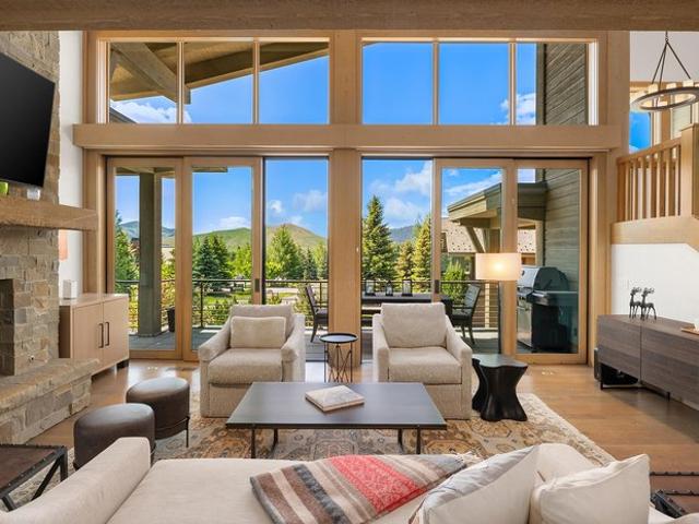 19 Cloud Nine Dr, Sun Valley, ID 83353