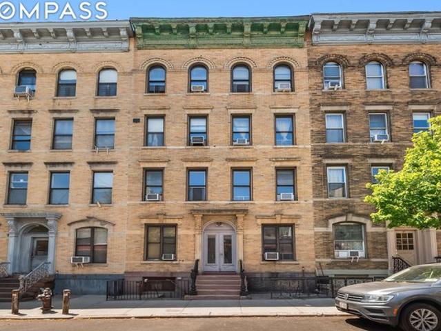 19 Clifford Pl, Brooklyn, NY 11222