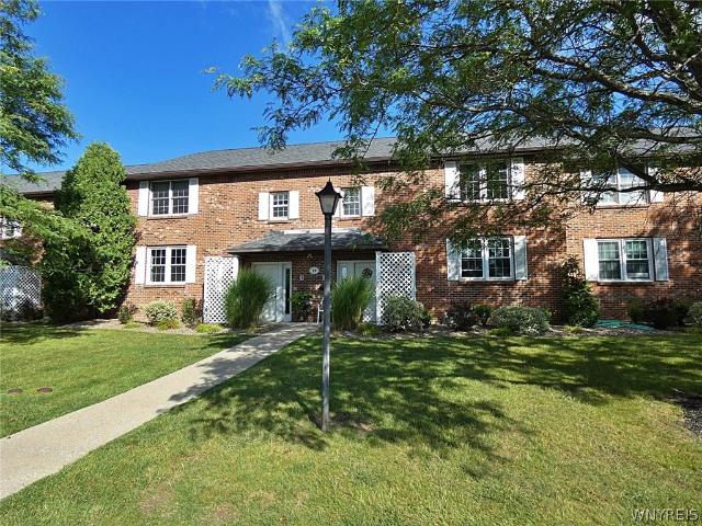 19 Crownview