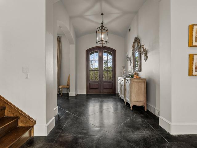 19 Cravache Court