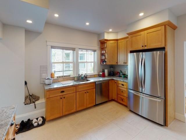 19 Creighton St Unit Sf, Cambridge, MA 02140