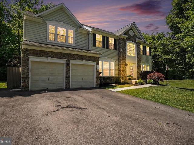19 Crescent Links Drive