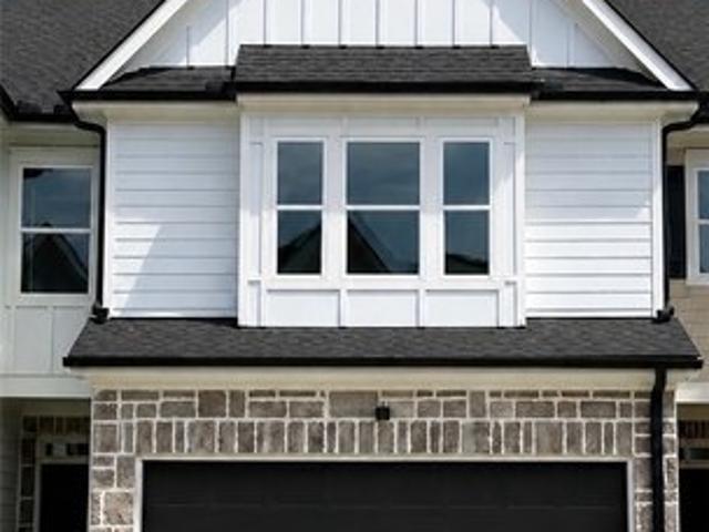 19 Crest Dr Unit 2, Hartwell, GA 30643