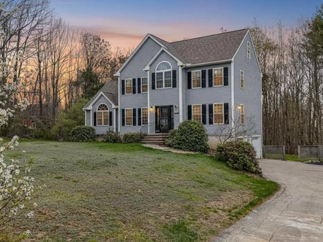 19 Davlynn Dr, Northwood, NH 03261